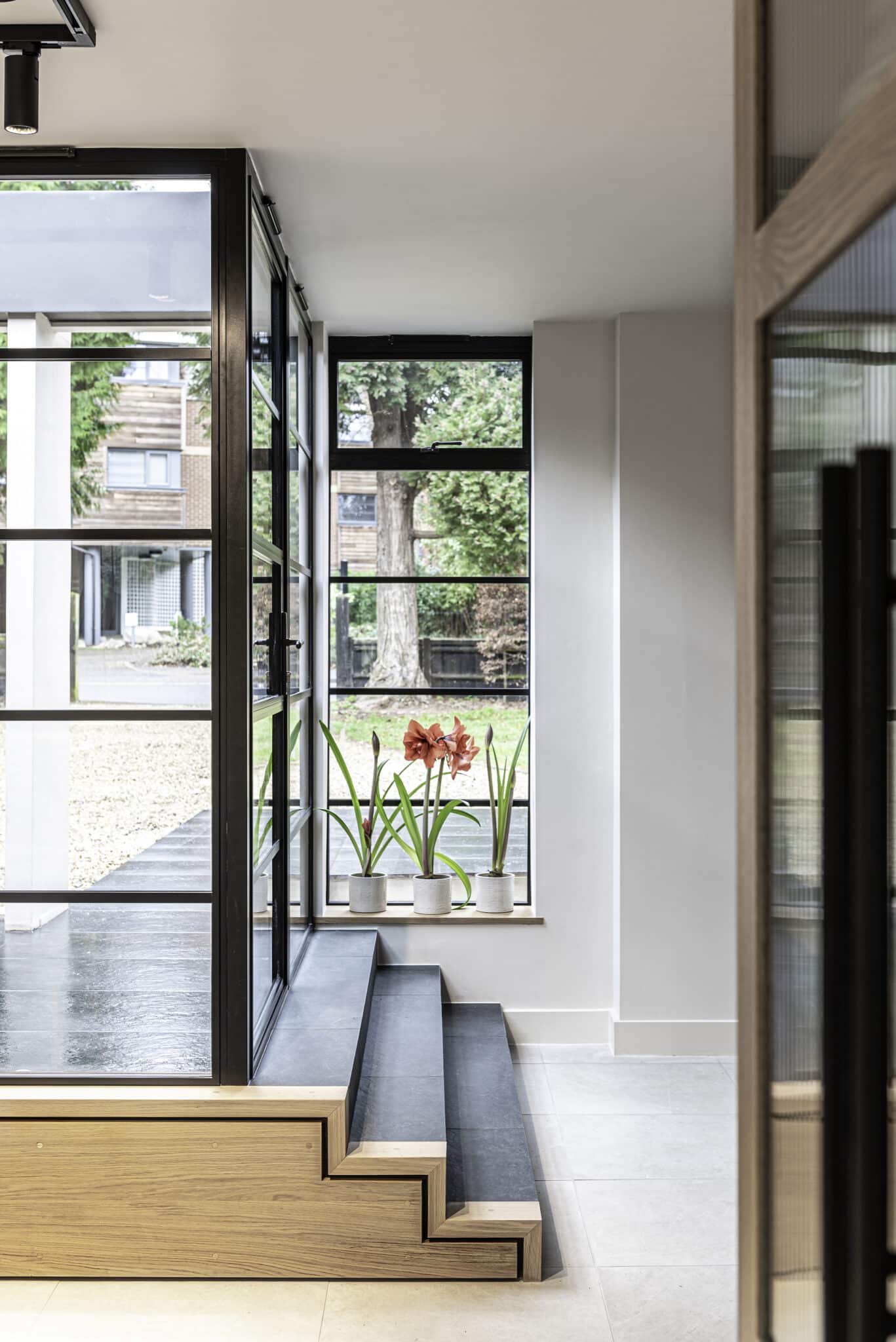 Elite Exterior Screens - Aluco