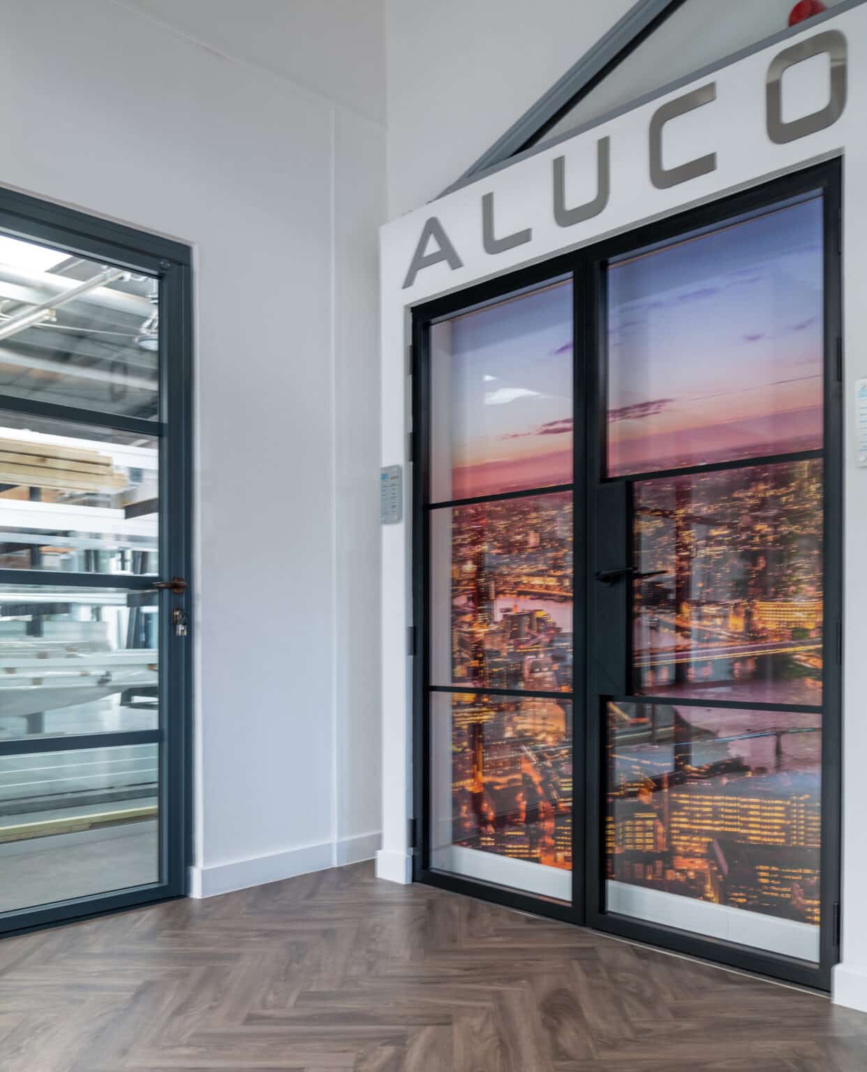Frameless Glass Curtains FGC - Aluco